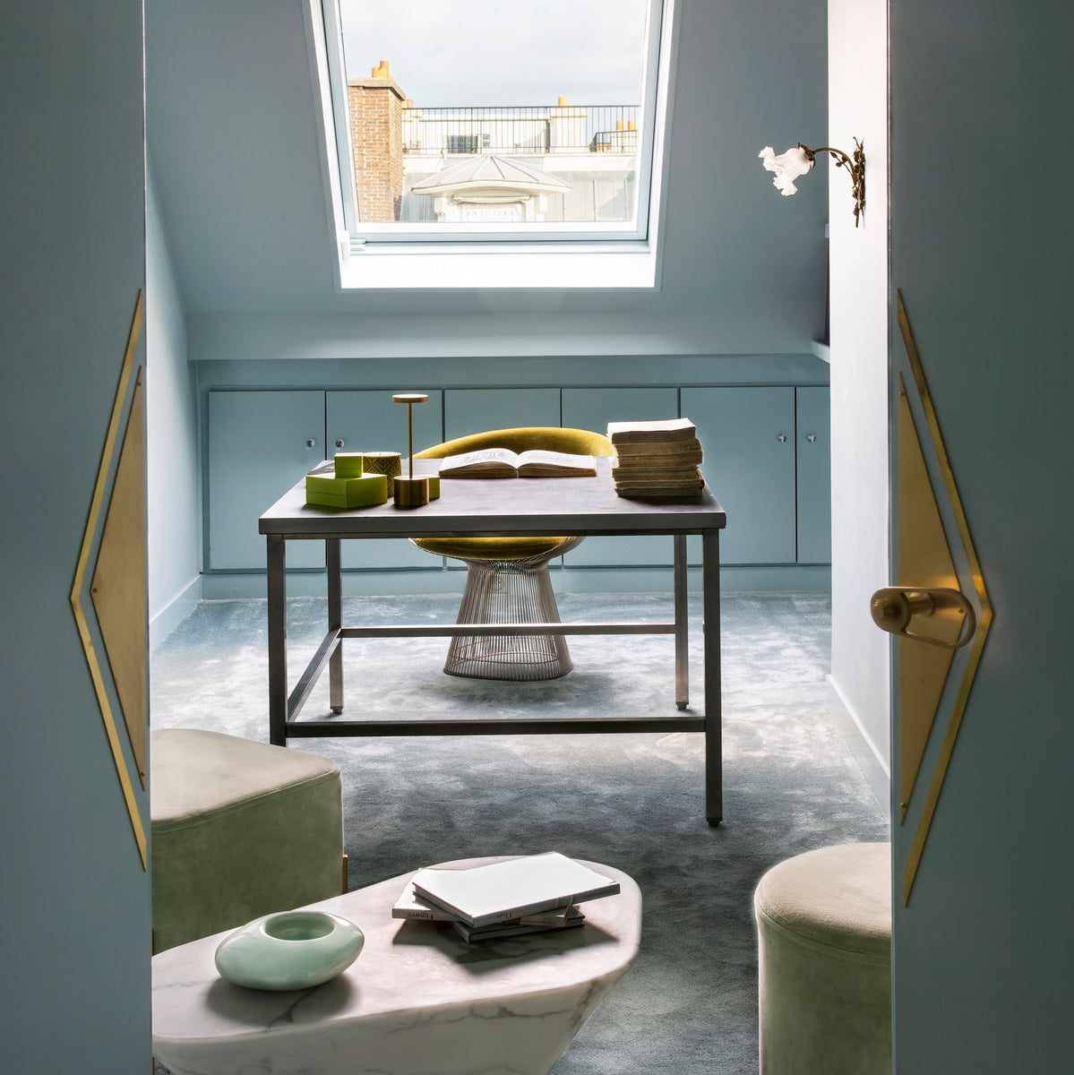 Réservez une visite au Showroom ou un appel vidéo avec une conseillère ...